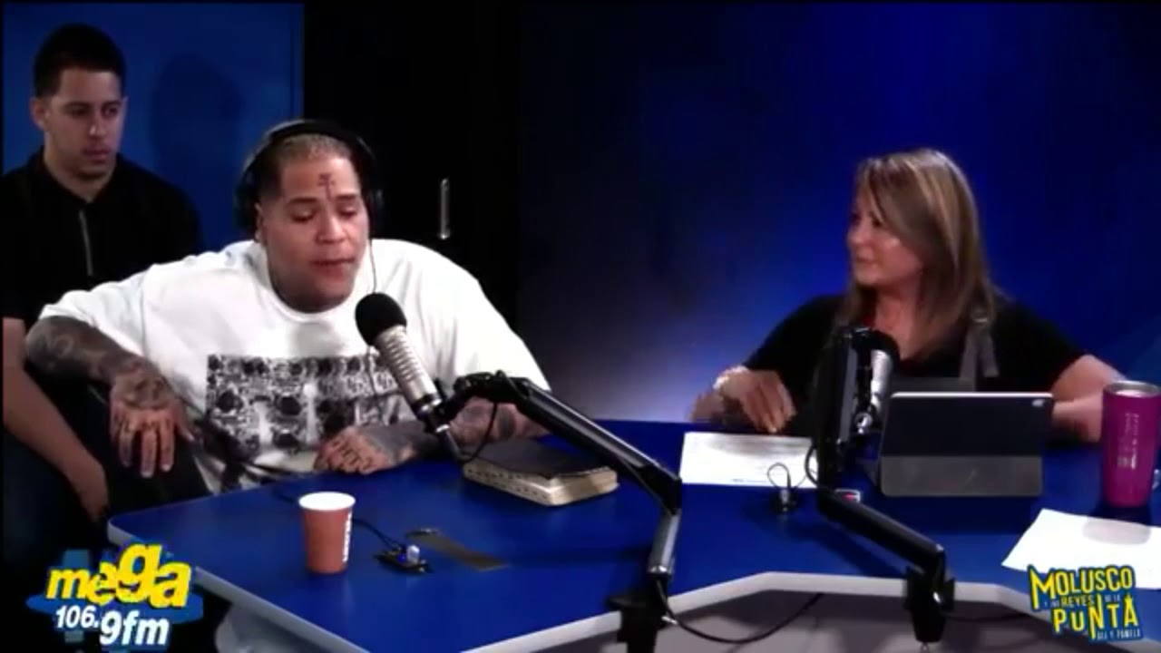 Alejandro Almighty Canción Cristina - YouTube