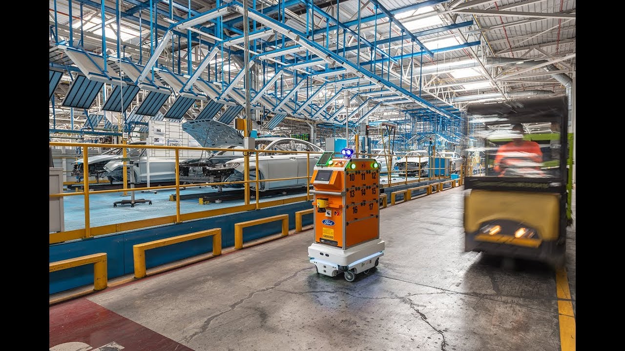 3 MiR robots help FORD optimize internal logistics in it’s 300,000 m2 ...