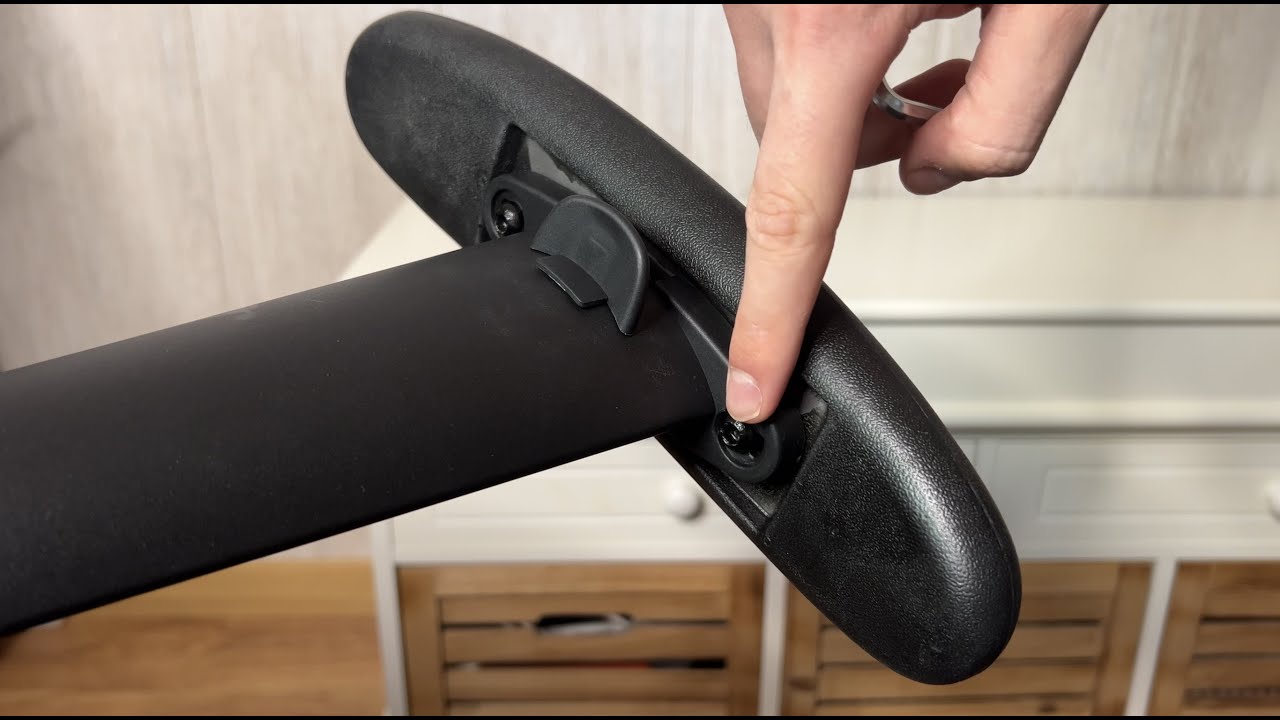 Cómo cambiar los REPOSABRAZOS de una silla de escritorio/gaming - YouTube