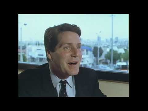Clive James - Postcard from LA (1991) - YouTube