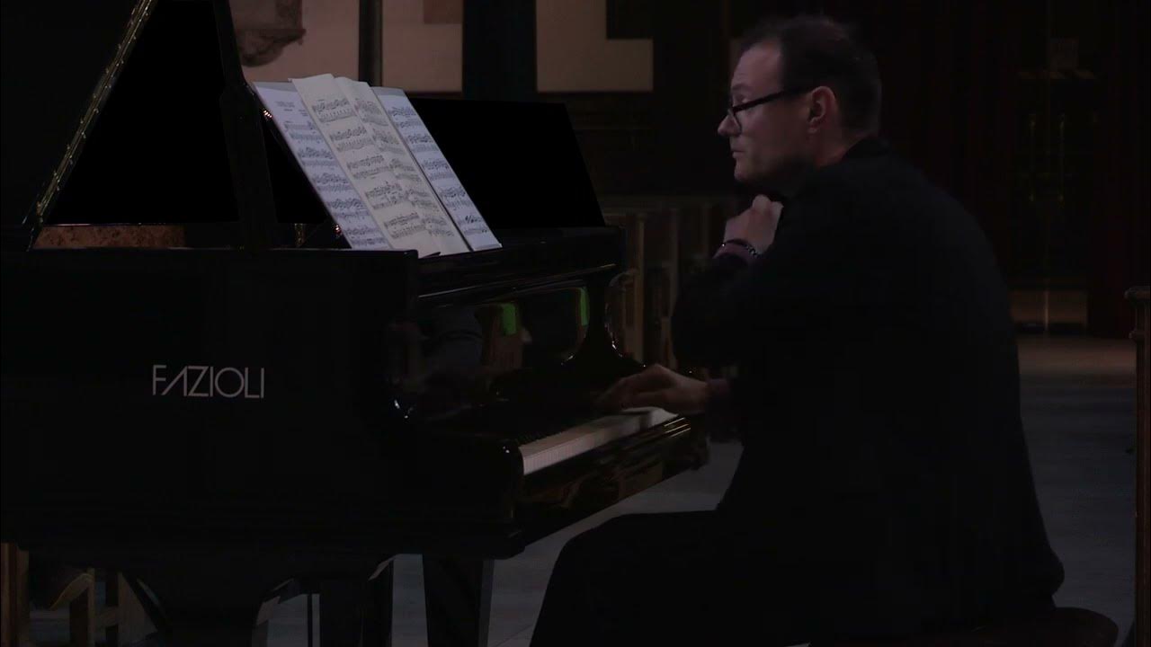 Zoltán Kodály - Viennese Musical Clock from Háry János (arranged by ...