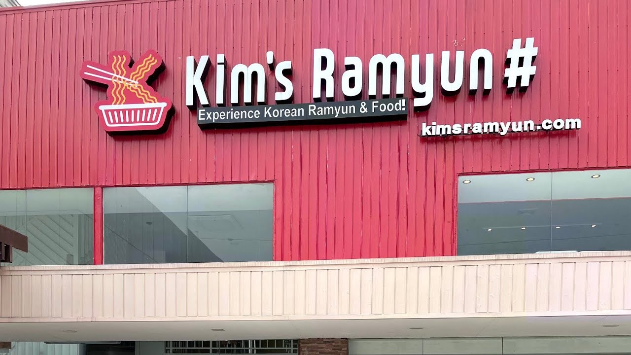 Kim's Ramyun Experience at Fisher Mall Parkway!! Open 24 hours!! - YouTube