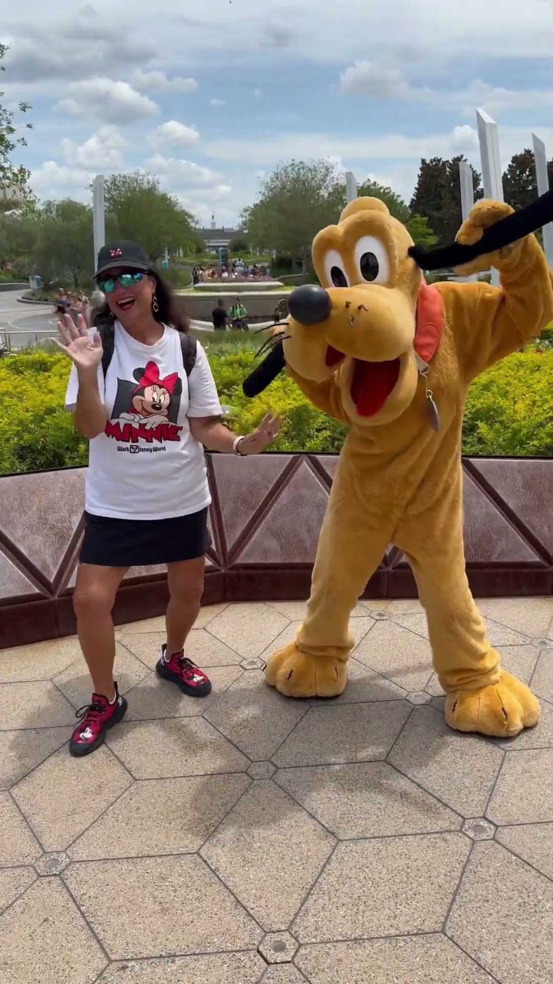 Dancing with Pluto! #disney #disneyworld #pluto #epcot #shorts - YouTube
