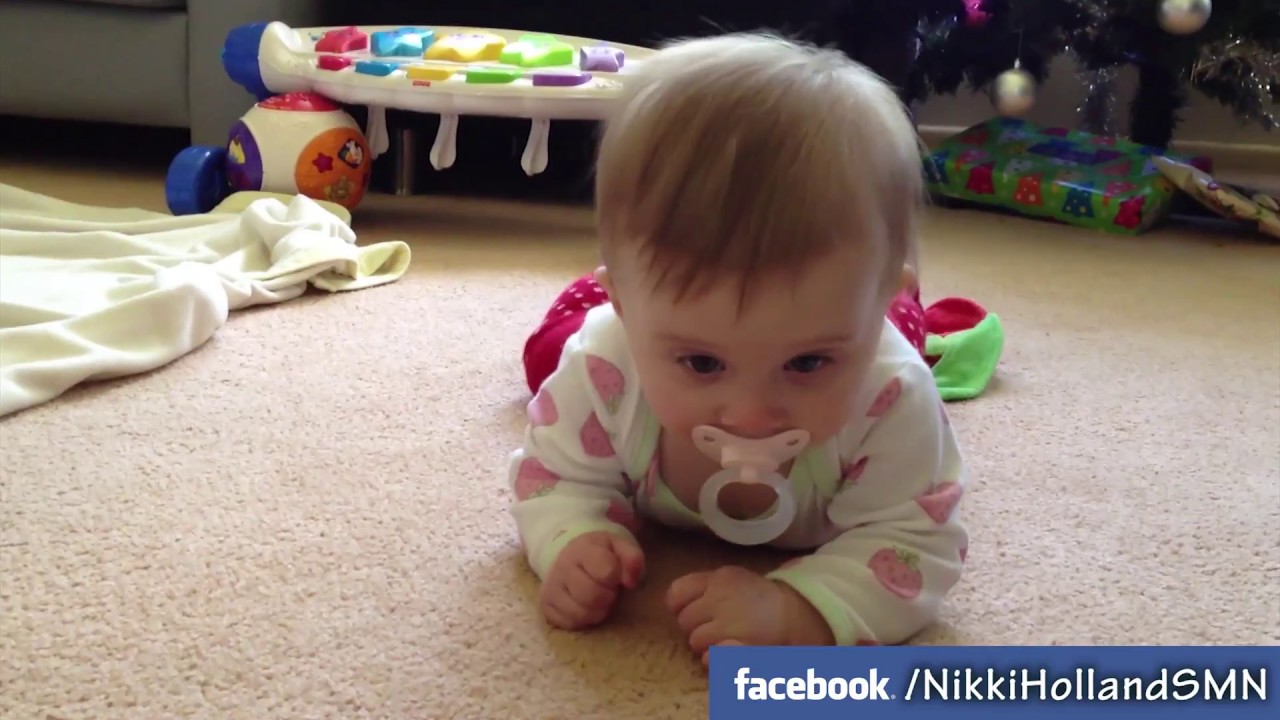 Baby Miah learns to crawl - YouTube