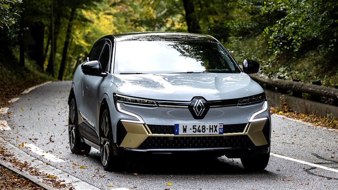 2022 Renault Megane E-Tech Electric - YouTube