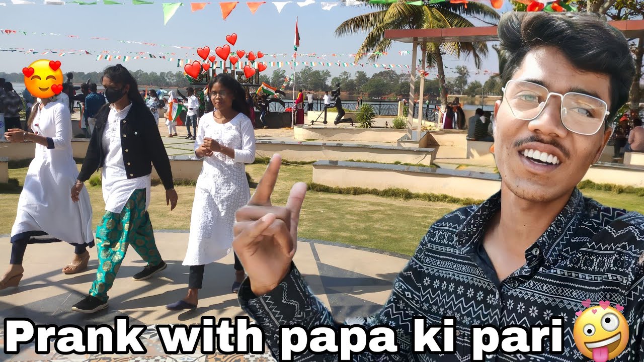 Prank With Cute Girls 😍 || Pariyo Ka Crazy Reaction 😂 - YouTube