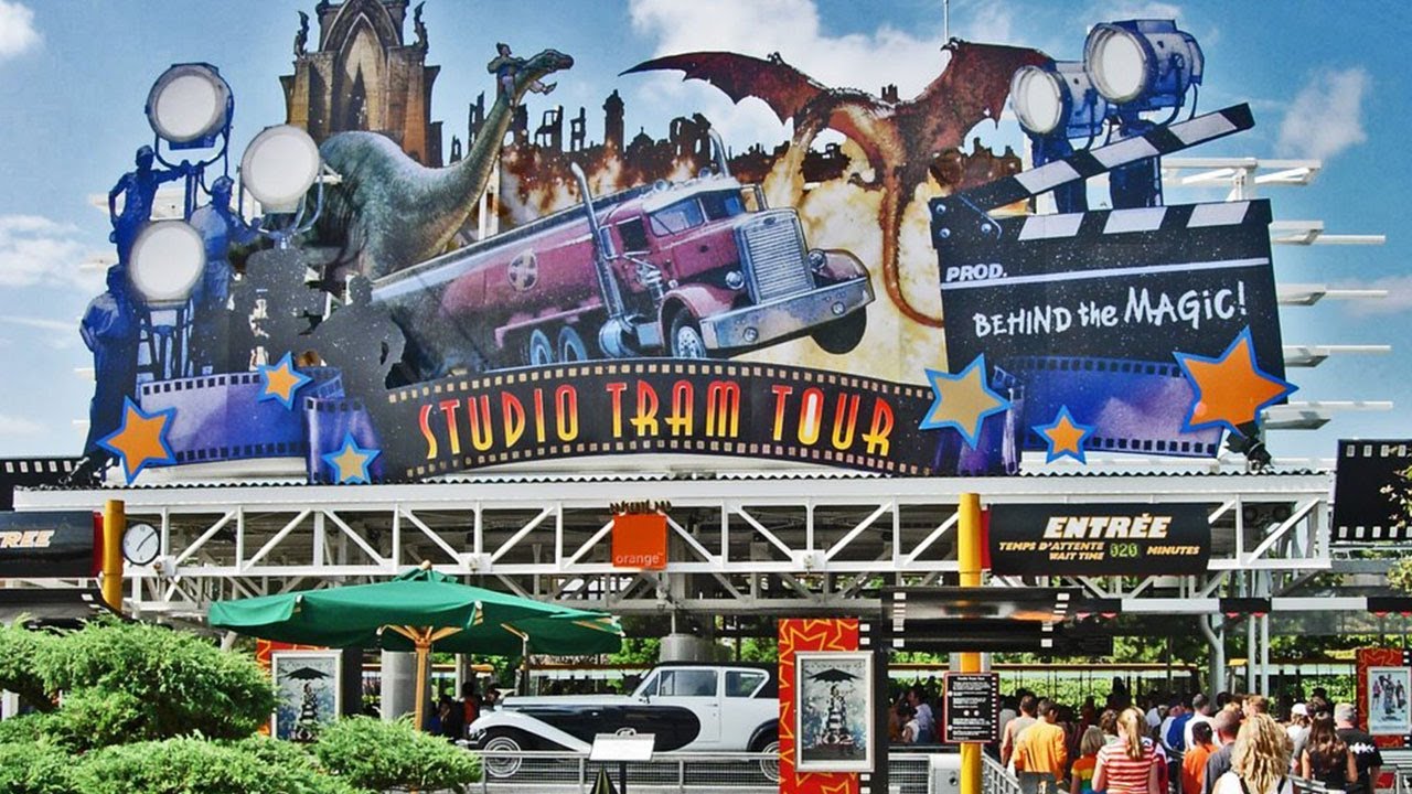 Walt Disney Studios - Studio tram tour - Catastrophe canyon - YouTube