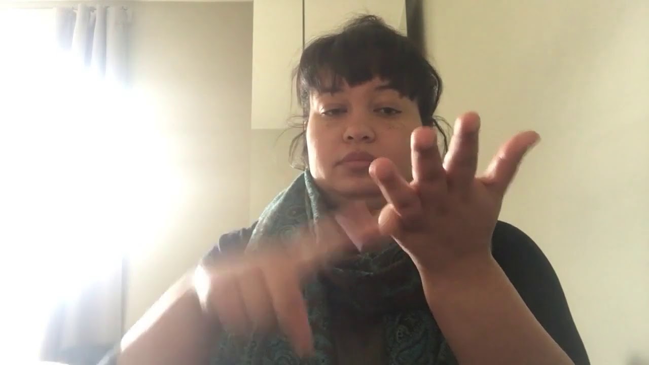 BSL Word of the Day Challenge - Day 19: Luck - YouTube