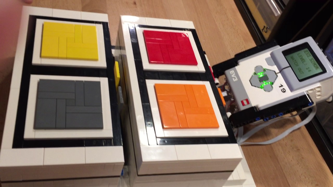 LEGO MINDSTORMS EV3 "Simon" game (17 points) - YouTube