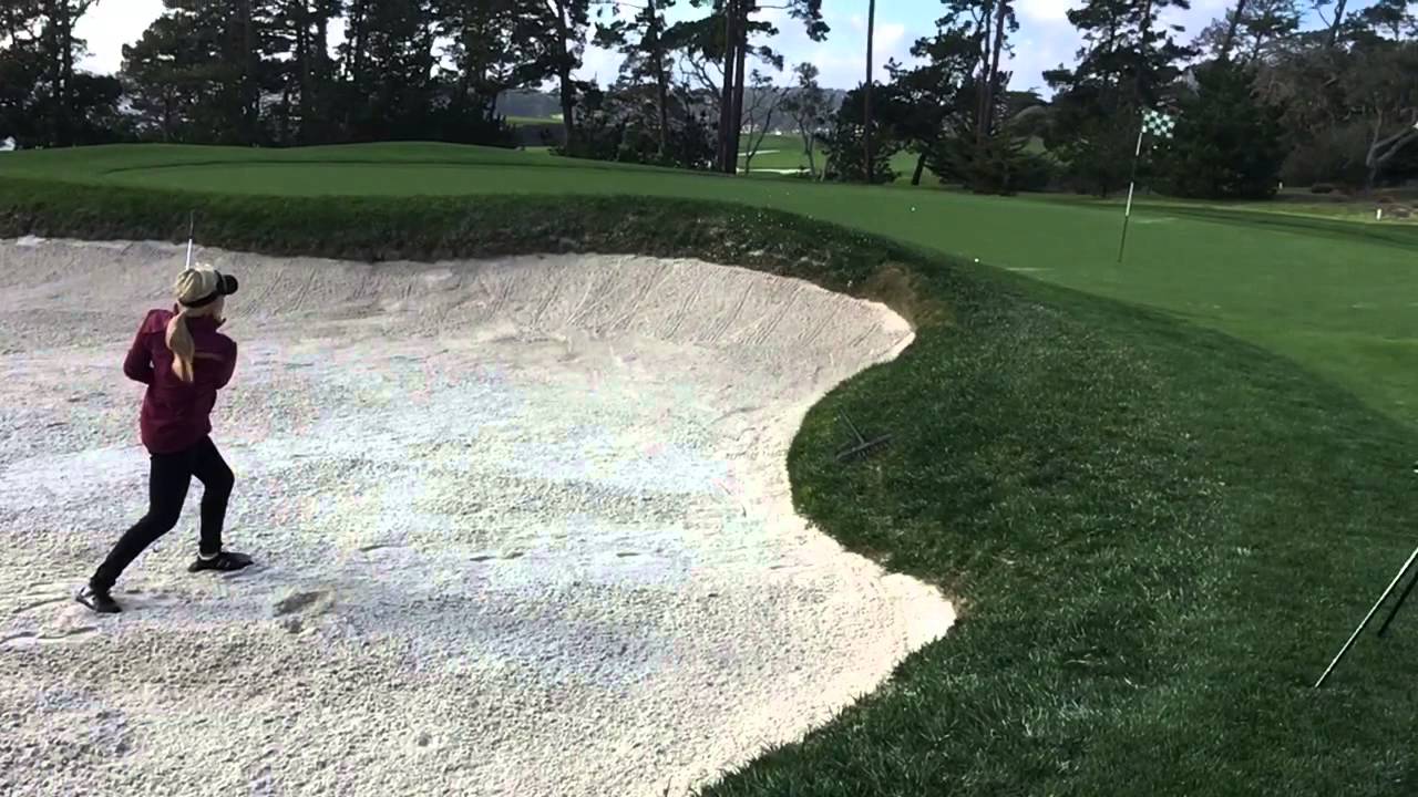 Paige's bunker shot on the 12th | #PlayPebbleWithPaige - YouTube