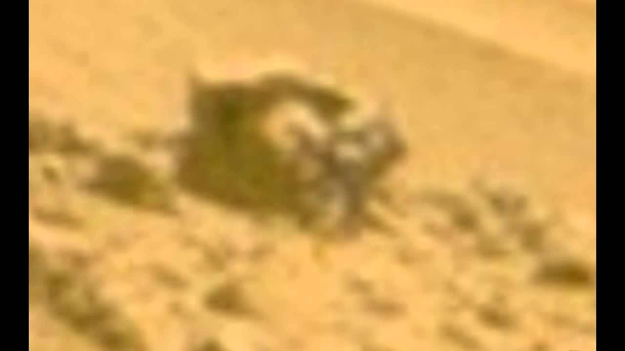 MYSTERY CUBE DISCOVERED ON MARS! - YouTube