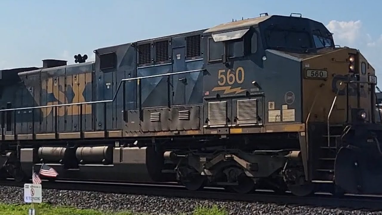 CSX I116 With 560 Leading - YouTube