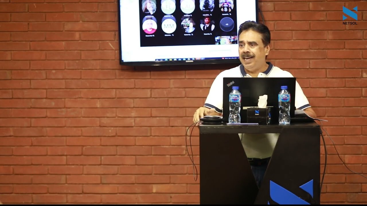 How to Manage Team Professionally | IT Industry | CEO | Salim Ghauri ...