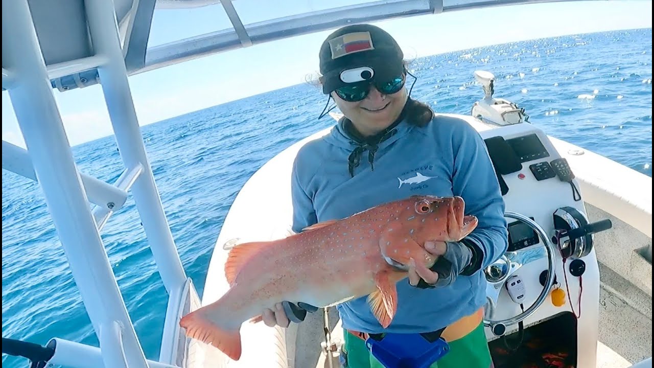 🎣 Offshore Fishing from Yeppoon – Trevally Mayhem! 🌊 - YouTube