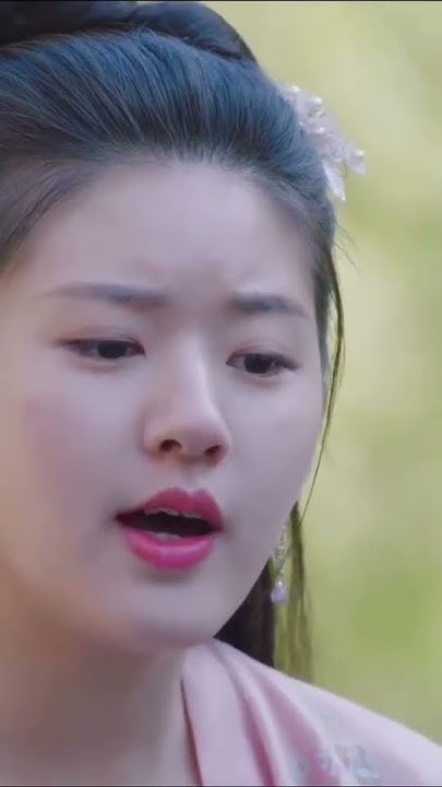 I didn’t realize before but she was saying “oppa gangnam style” 😂[🍡] drama: Oh My Emperor - YouTube