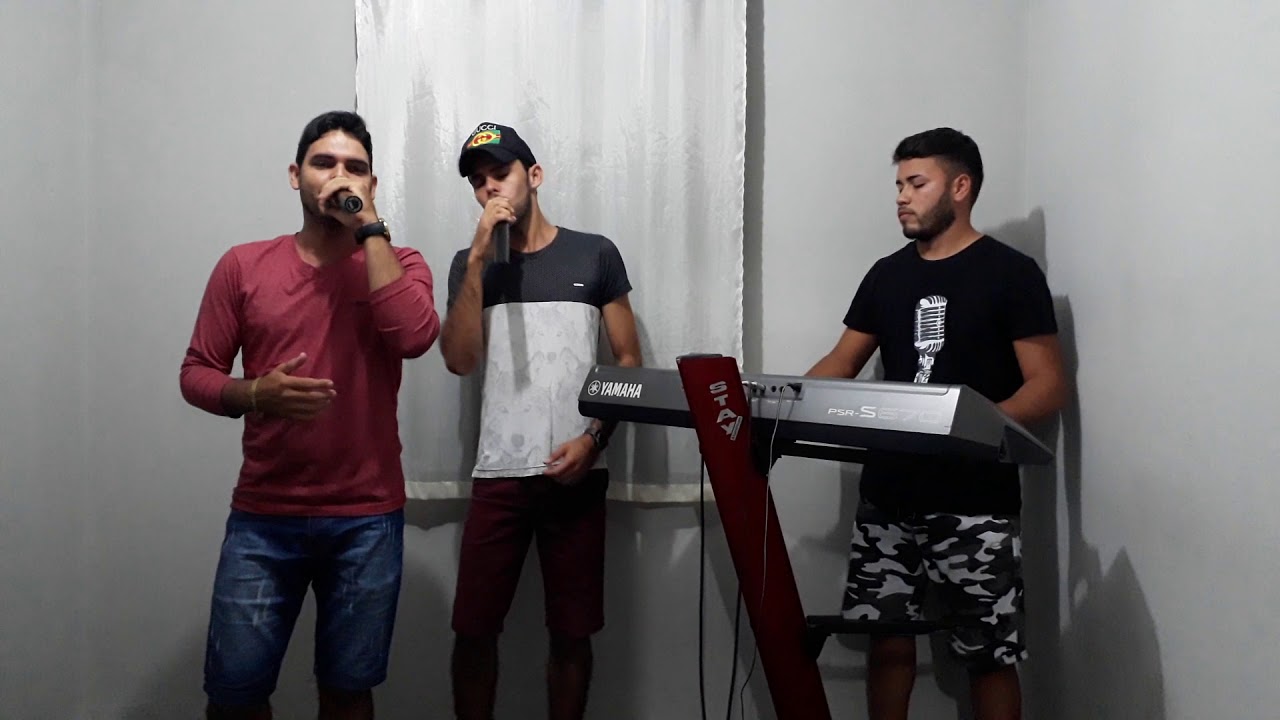 Vai rolar amor ( Vanderlan & Vanilson ) - YouTube