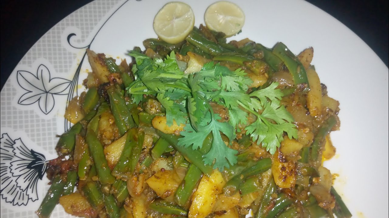 Sem Phali Aalu Recipe By Rabia's Kitchen| Yummy Beans Recipe By Rabia's ...