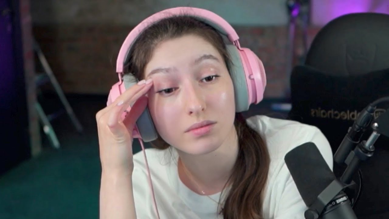 ️ *Aloona scared noises* perfectly cut screen - YouTube