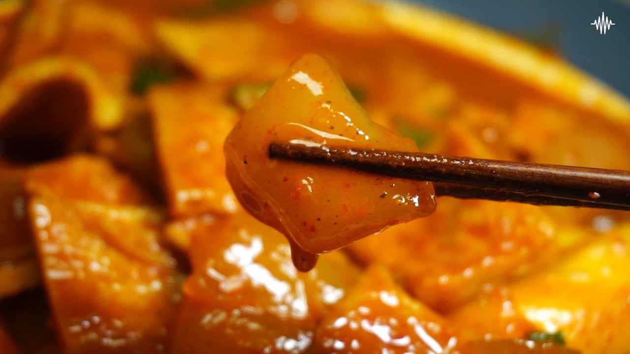 [🔊8D Audio🔊] Korean rice paper tteokbokki / 한국식 라이스페이퍼 떡볶이 - YouTube