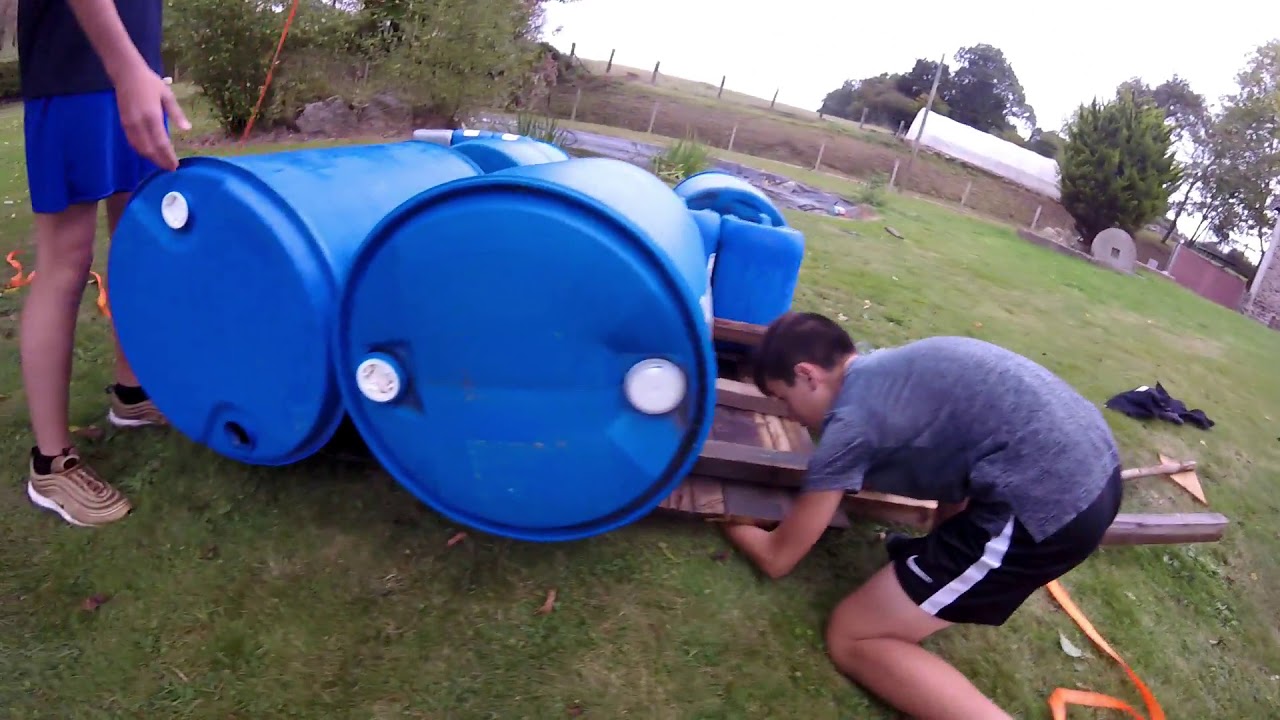 ON CONSTRUIT UN RADEAU! Partie2 - YouTube