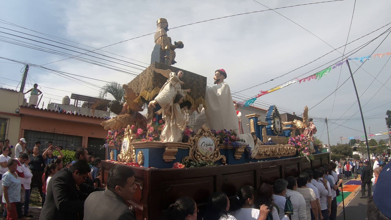 🎶🎵🎼Santa Cruz Comitancillo, procesión festiva de Nuestra Señora de ...
