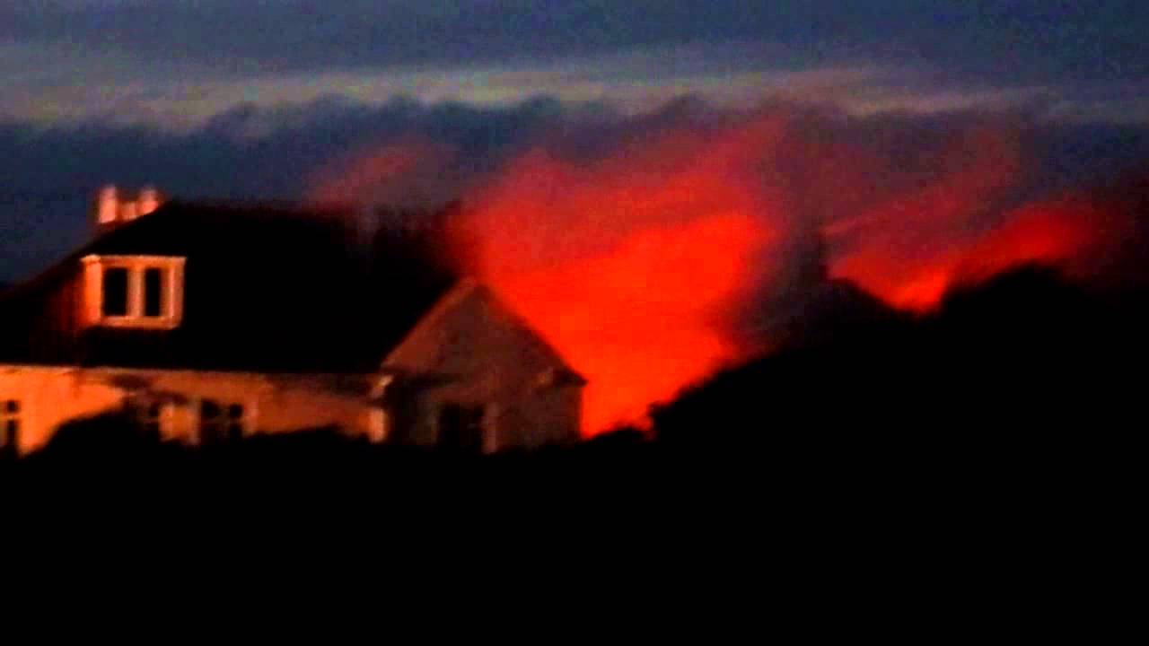 Ferry Road Southwold October 2013 fire 3 - YouTube