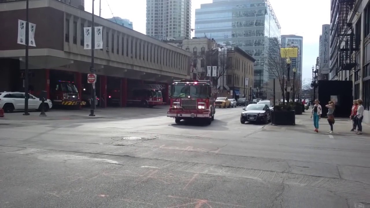 Chicago Fire Department Engine 42 Truck 3 (spare) Squad 1 & 2-7-1 ...