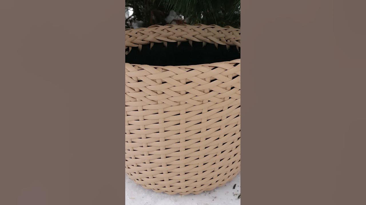 Обратное плетение на кашпо из ротанга. - YouTube