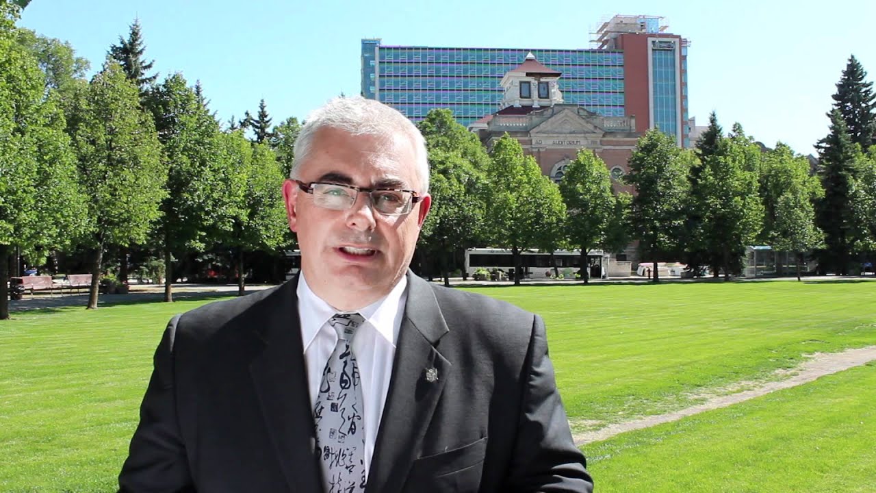 A Look at the U of M's Transformation, with President Barnard - YouTube