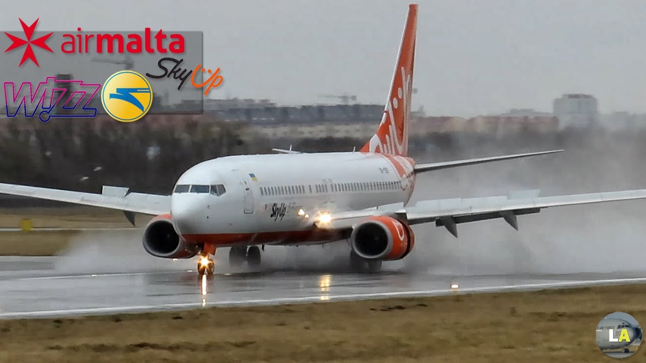 Spotting in Lviv | Boeing 737-800 (Malta Air, UIA, SkyUp) + (A320 ...