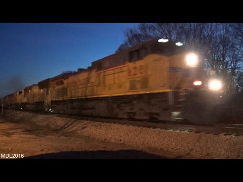 HD: UP 6281 leads CSX Q612-05 in Palmetto, GA - YouTube