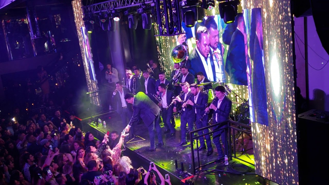 Banda MS a mi tambien me vale - YouTube