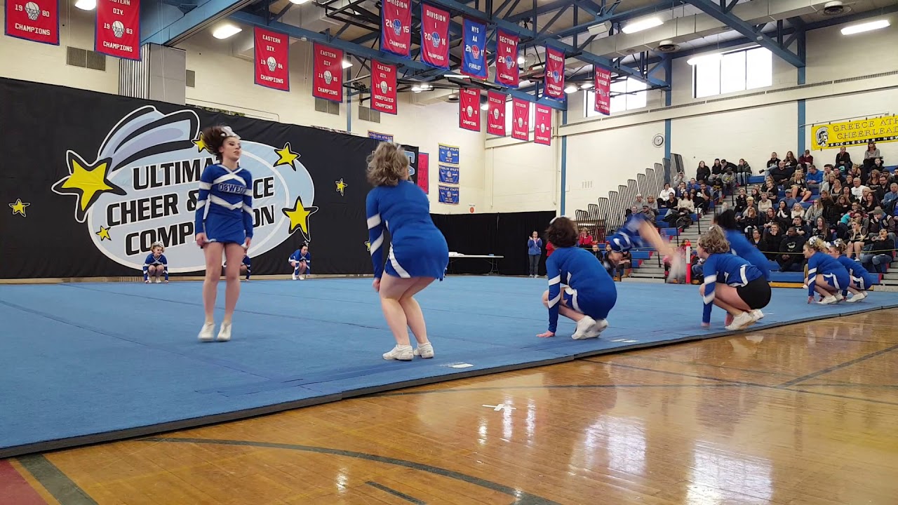 Oswego Cheer @ Fairport 2018 - YouTube