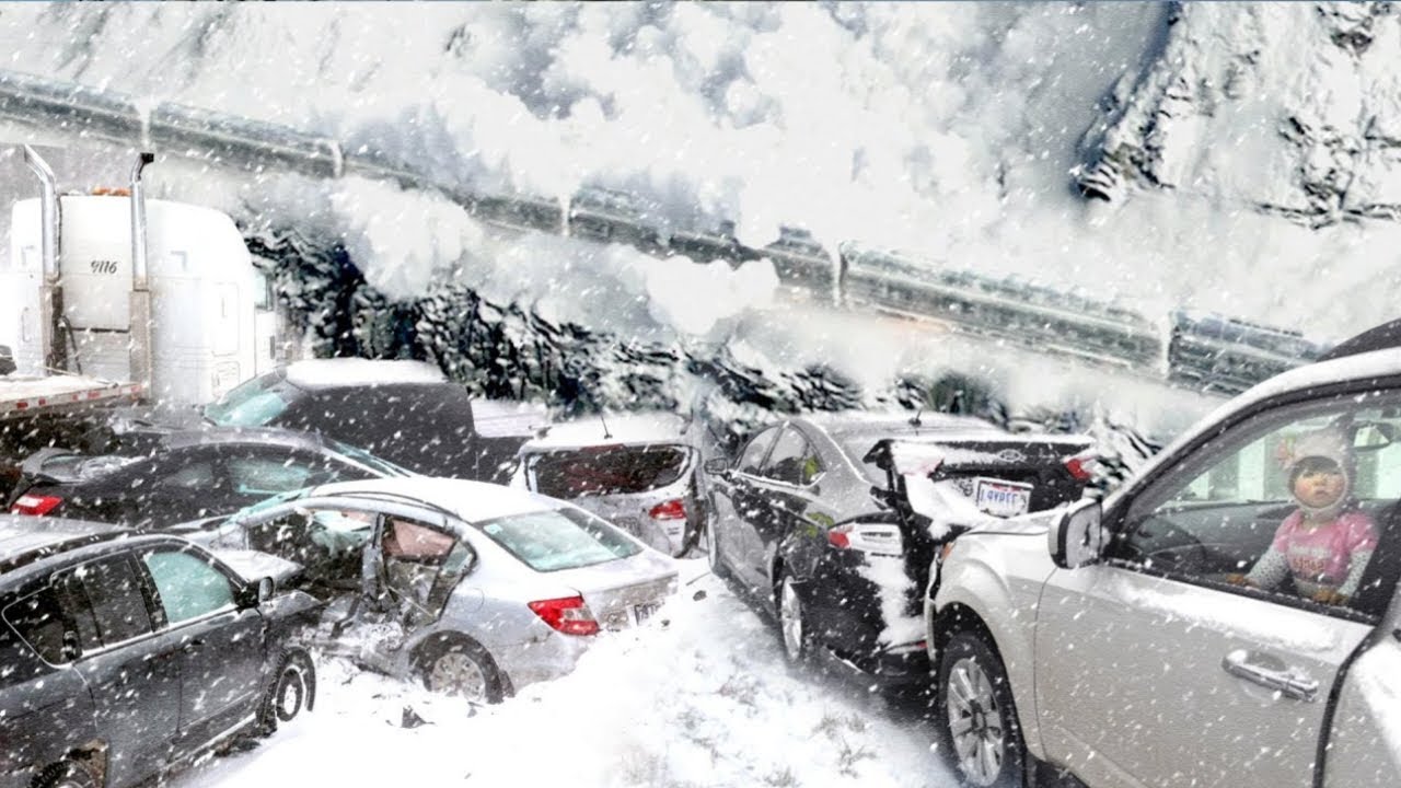 Incredible scenes of chaos in frozen Seattle! Ice Age is coming to the ...