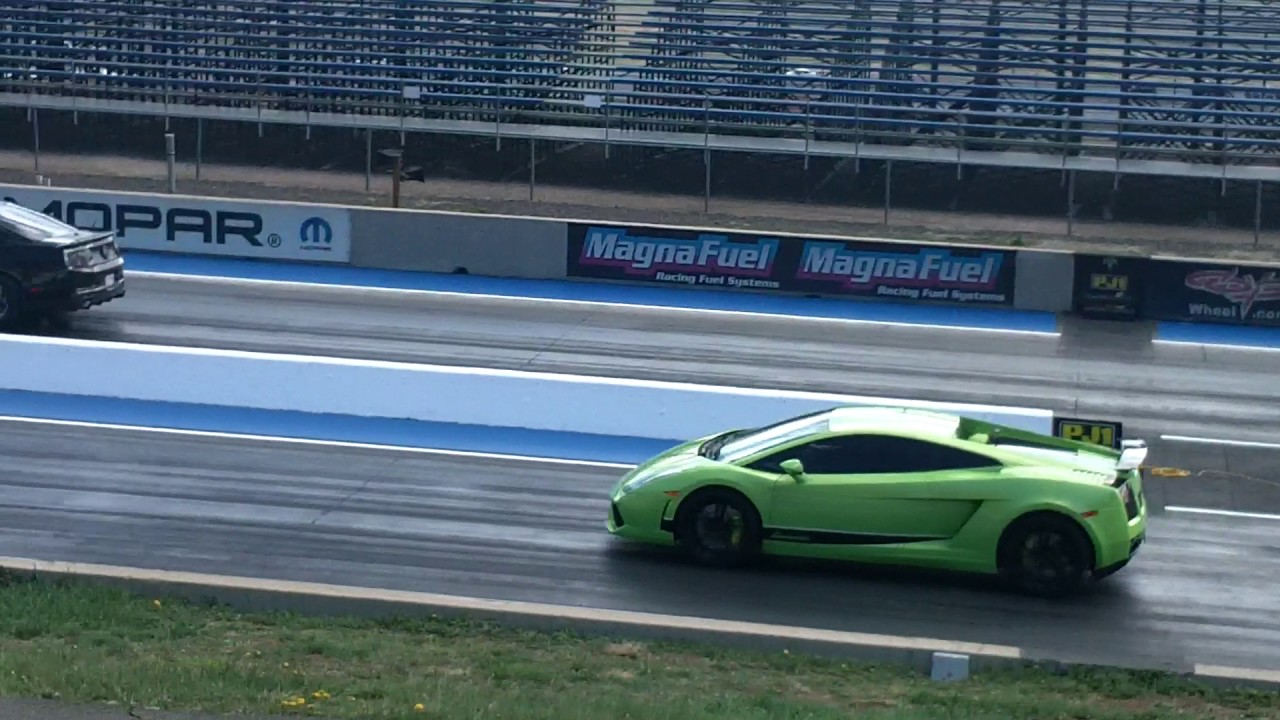 Green Lambo 14.70 vs GTR 10.5 at Bandimere - YouTube