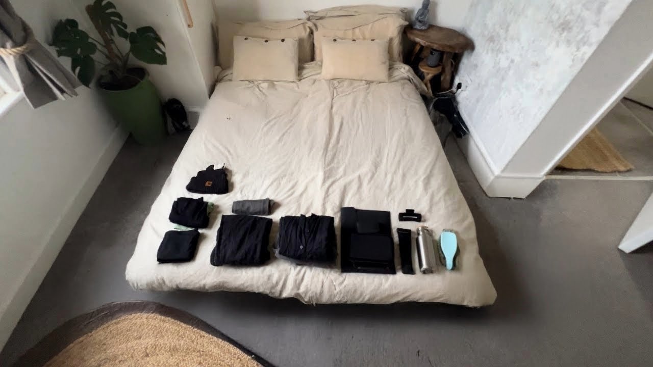 EXTREME MINIMALISM| Living w/ Only 33 Possessions| Pro's & Con's - YouTube