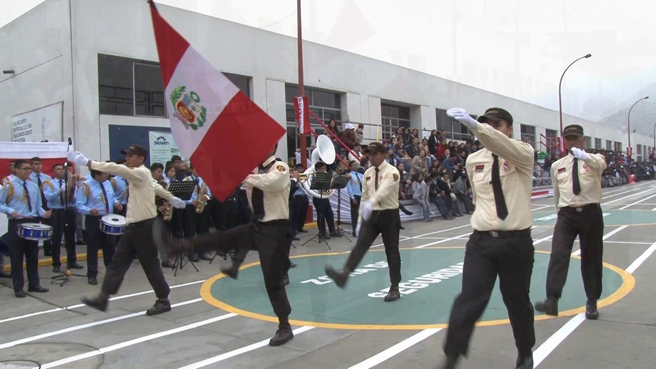 Fiestas Patrias en #SENATI desfile de Senatitos y Áreas de Servicios ...