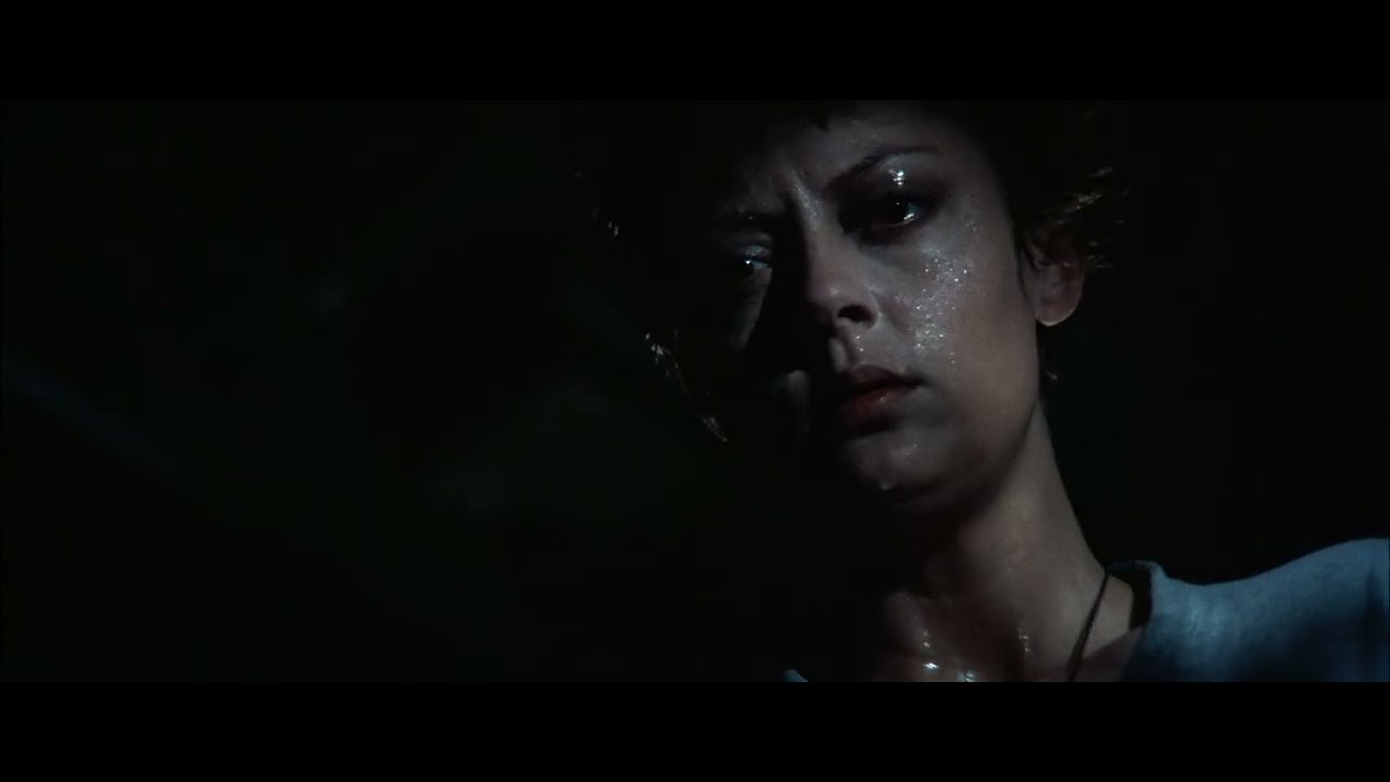The Hunger (1983) - Sarah starves for blood - YouTube