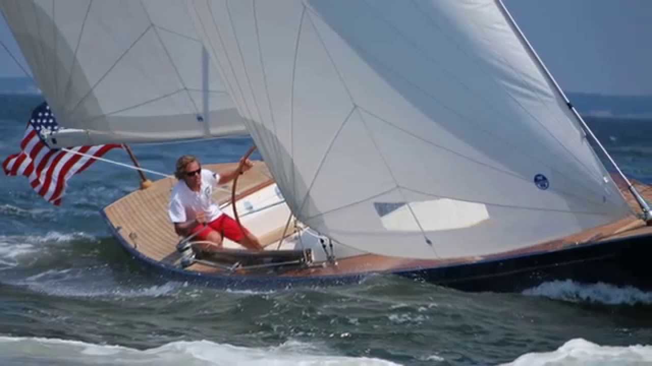 Daysailer Eagle 44 Ginger USA - YouTube