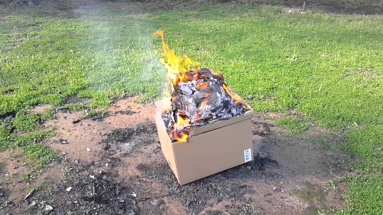 Burning Stuff 141: Third Cardboard Stack - YouTube