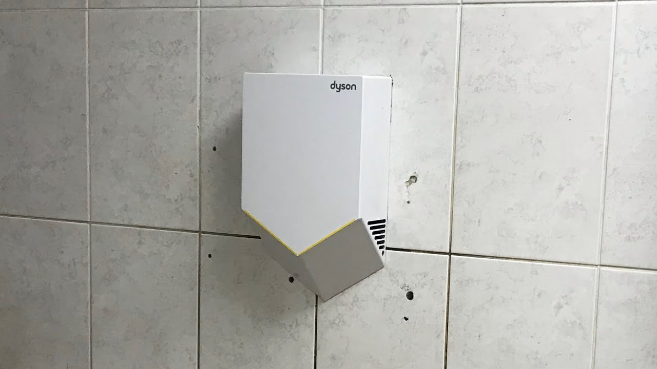 Dyson Airblade V AB08 at Taylor Made Fun, Cleethorpes 🚹 - YouTube