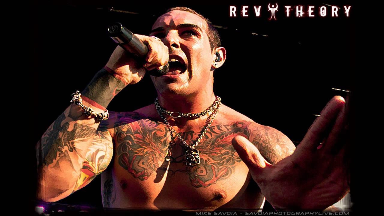 Rev Theory "Light It Up" Concert Photo Still Video 7/27/09 HD/HQ - YouTube