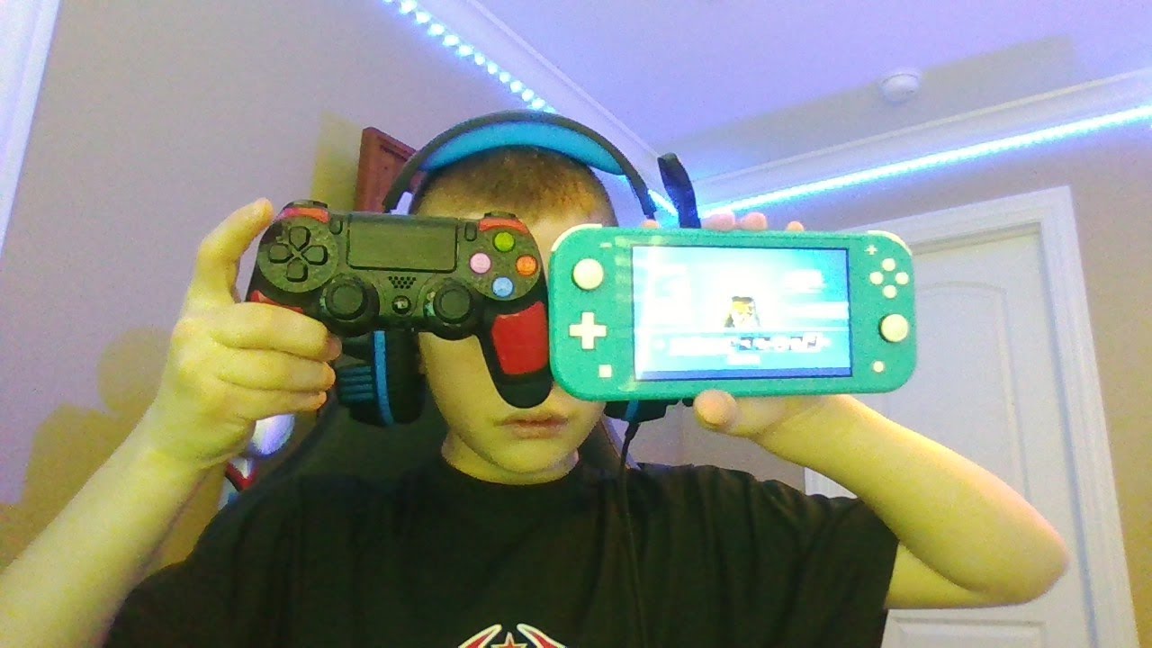 The two controller players - YouTube