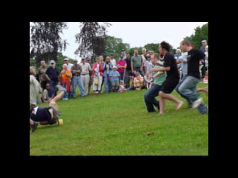 The New World Cheese Roll Championship.mp4 - YouTube