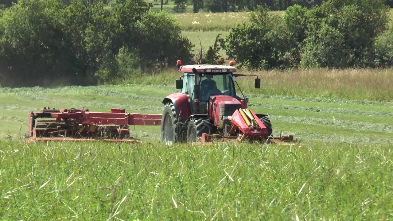 IH CASE CVX 1195 tractor Juli 2017 - YouTube