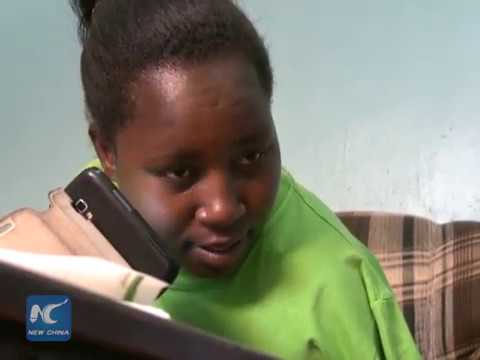Bold ‘armless’ women provides for her family - YouTube