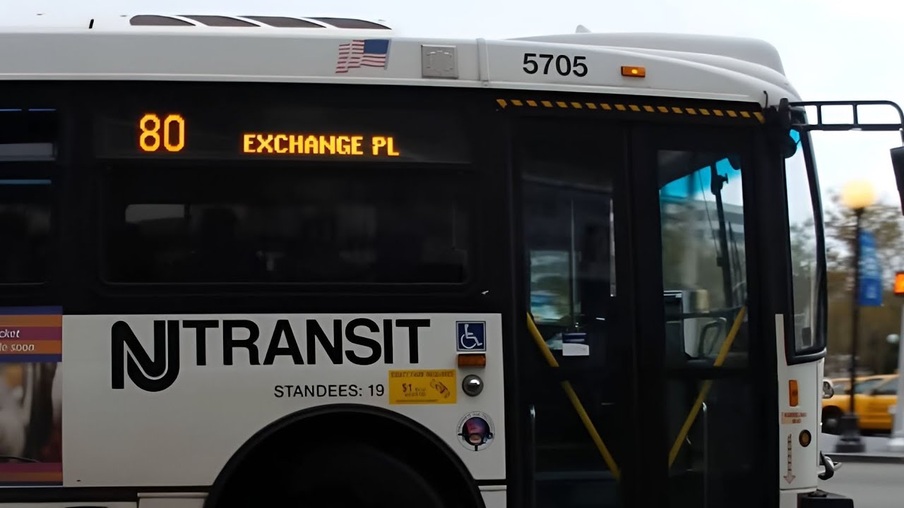 NJT: #5705, Route 87 to Hoboken-Path Via Jrnl Sq | NABI 416.15-40SFW ...
