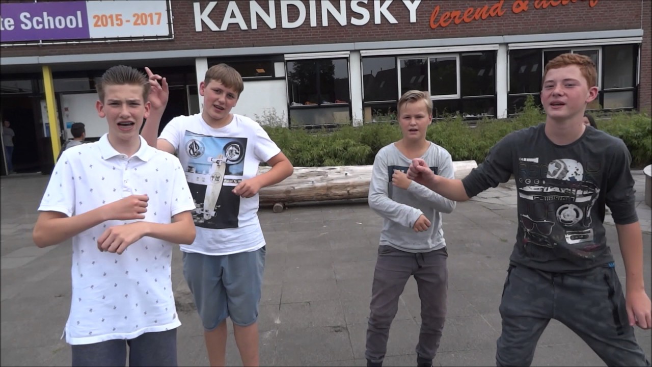 Lipdub Kandinsky College Molenhoek 1B (2016/2017) - YouTube