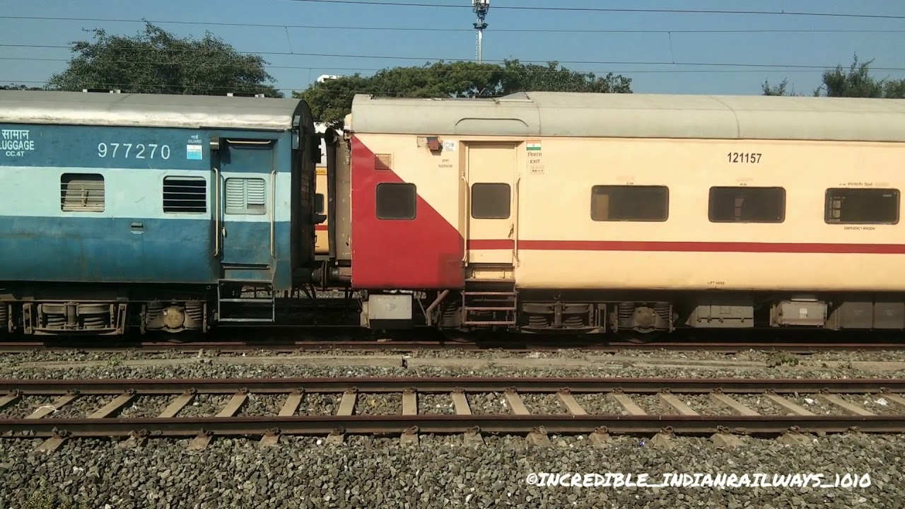 VALSAD RAILWAY STATION - YouTube