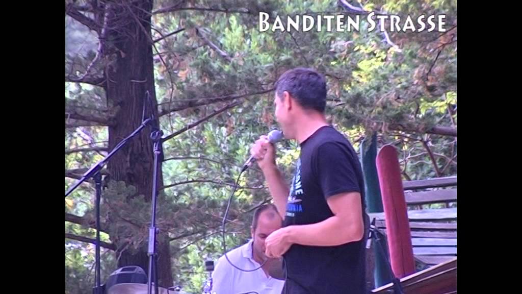 Banditen Strasse-Euneu - YouTube